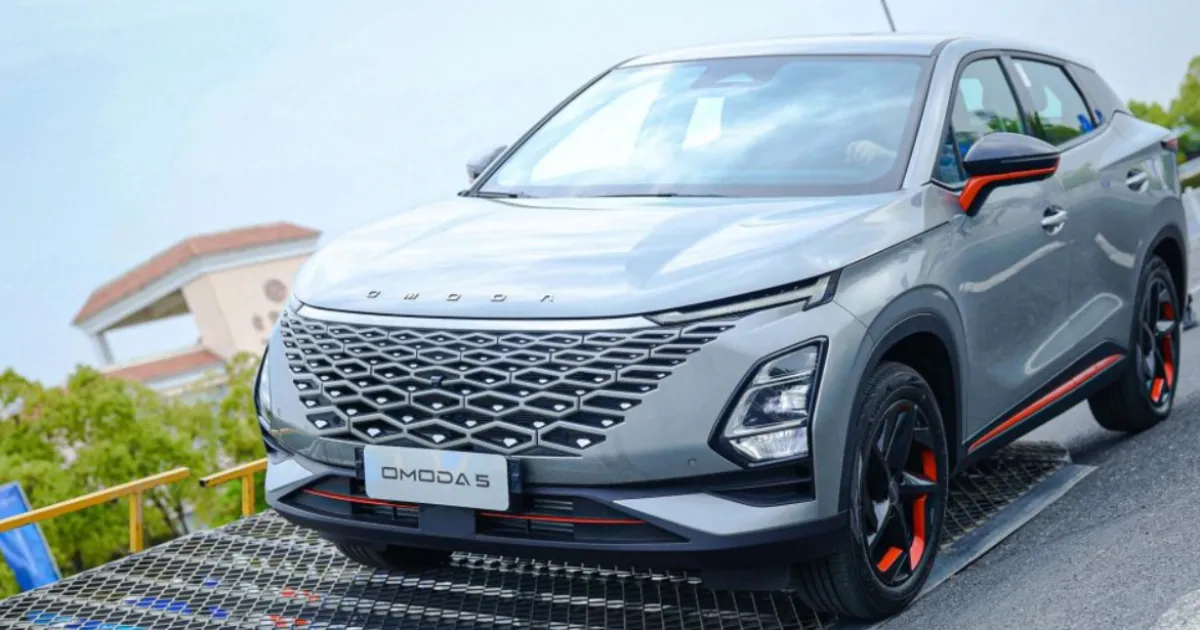 Omoda C5: Ưu đãi, Bảng giá 9/2025 & đánh giá chi tiết